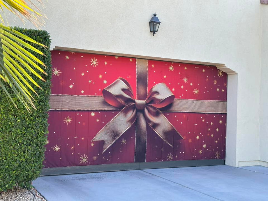 Santa's Garage Christmas Garage Door Cover – GarageBuddy